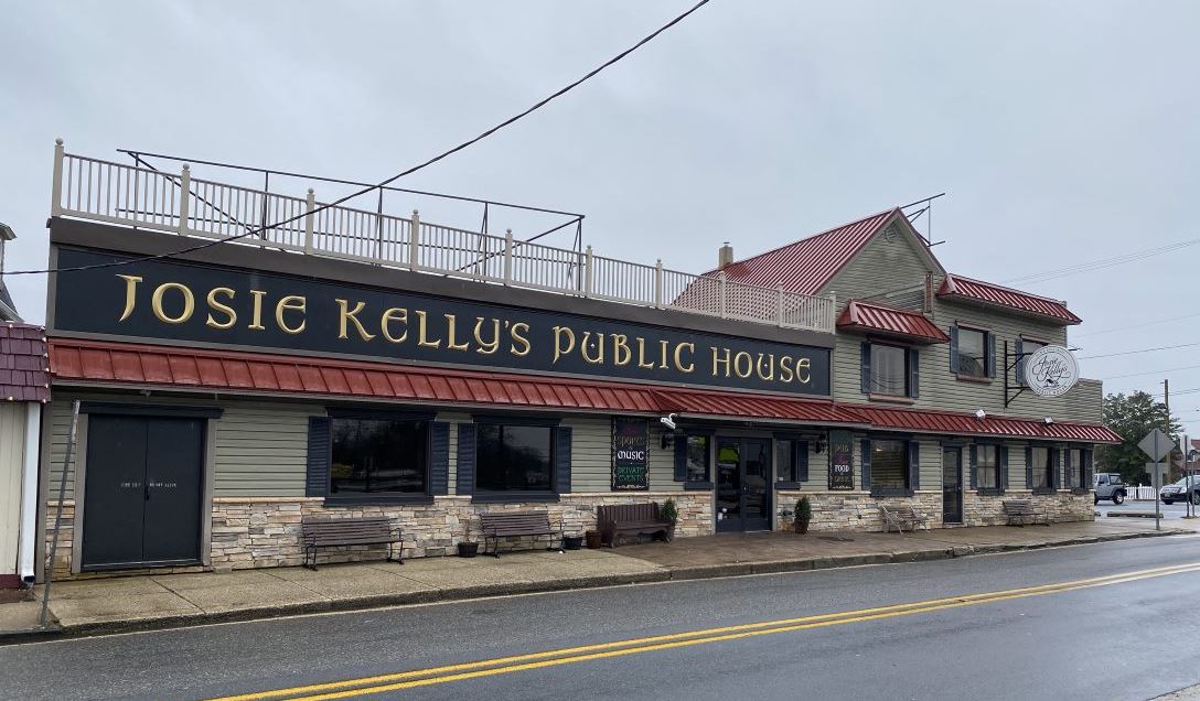 Josie Kelly's Public House - Kramer Bev